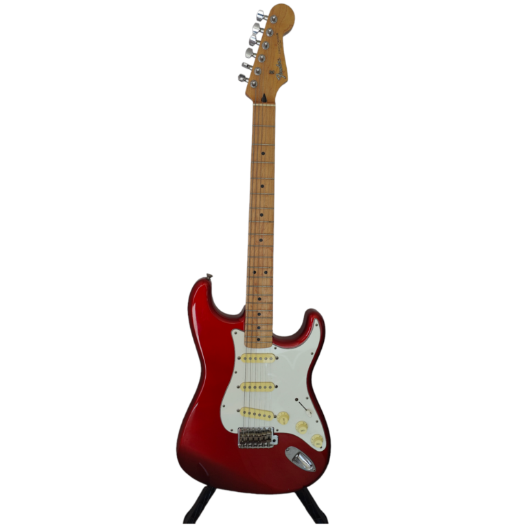 Guitarra Fender Stratocaster MIJ – Santiago Guitar Store